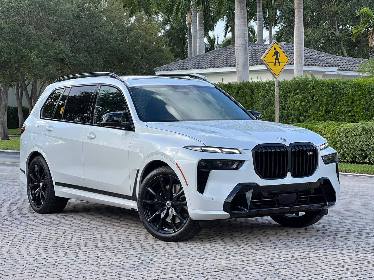 VAVOCARS | Car rental in Miami